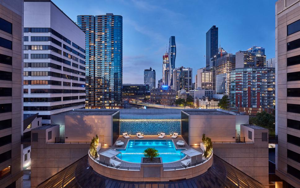 Hotel Two Way Radios - For Reliable Real-Time Communication